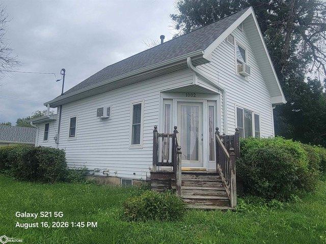 1002 W South St, Mount Ayr, IA 50854