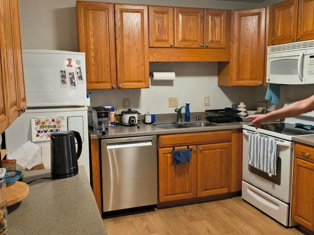 1002 Willow Drive Apt 85