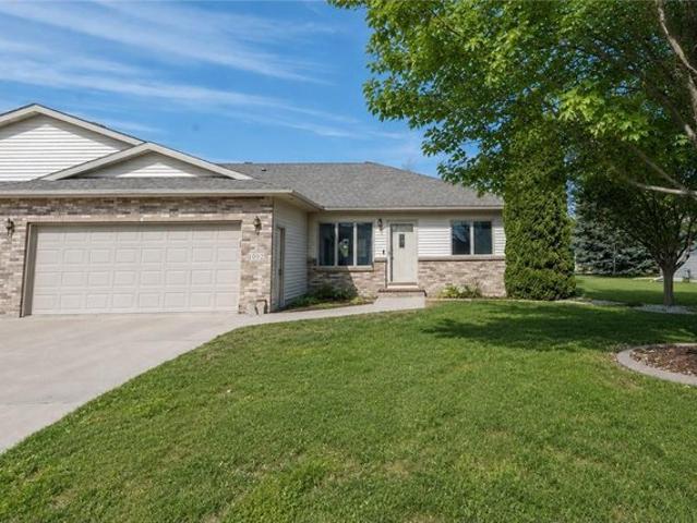 1002 9th Ave SE, Barnesville, MN 56514