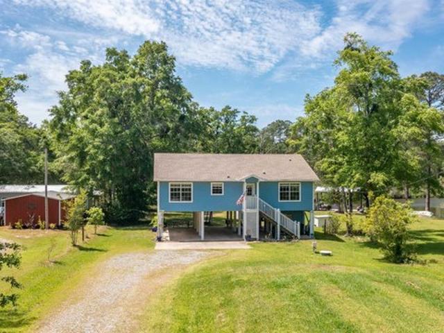 10033 Boynton Rd, Elberta, AL 36530