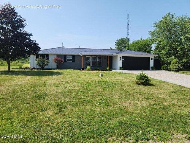 10030 County Road D, Bryan, OH 43506