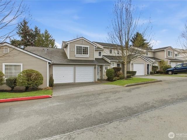 10030 Holly Dr Apt 122, Everett, WA 98204