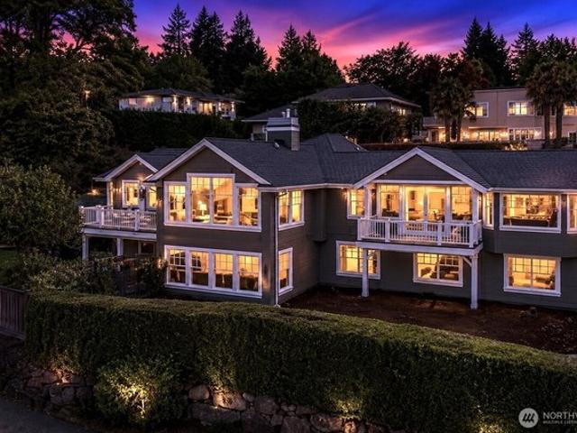 10030 NE 110th St, Kirkland, WA 98033