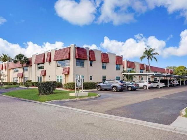 10032 65th Ave N #23, Saint Petersburg, FL 33708