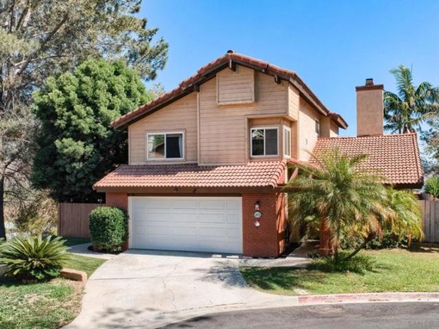 10035 Verbena Ln, Spring Valley, CA 91977