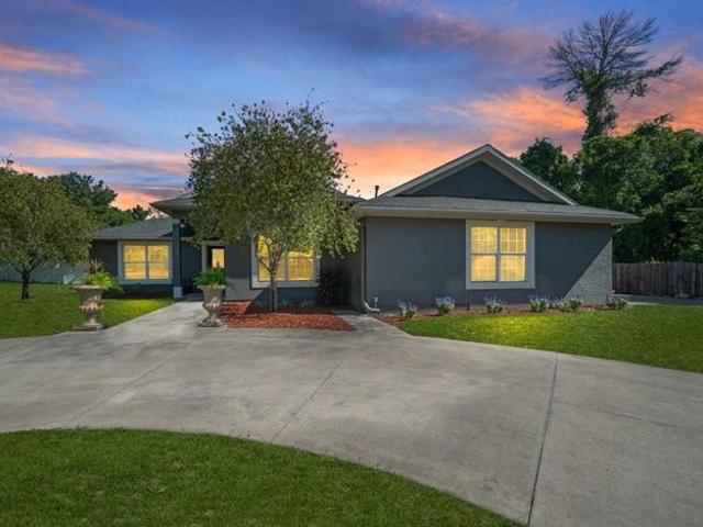 10035 Carole Pl, Leesburg, FL 34788