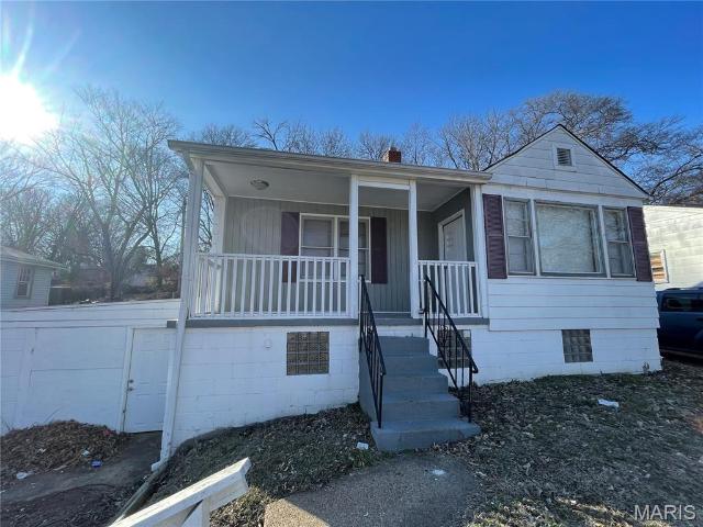 10035 Clairmont Dr, St. Louis, MO 63136 | Compass