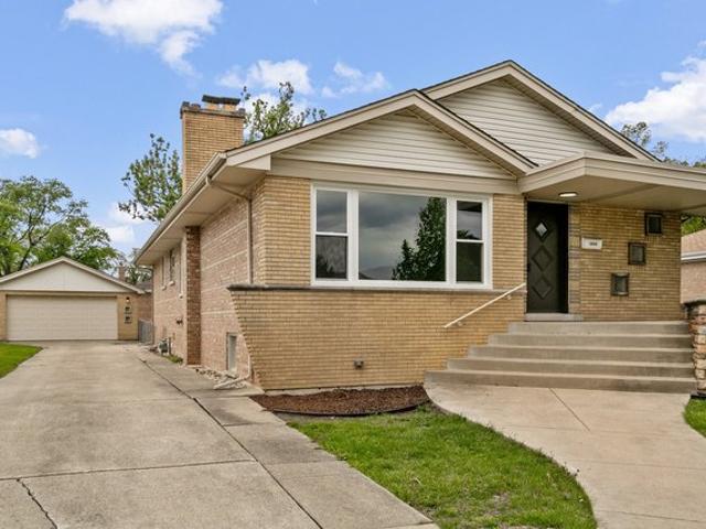10036 Kedvale Ave, Oak Lawn, IL 60453