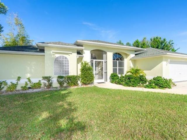 10039 Franklin Dr, Englewood, FL 34224