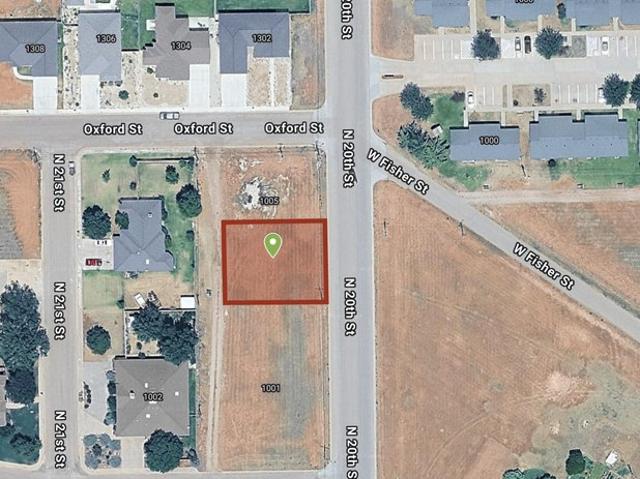 1003 N 20th St, Slaton, TX 79364