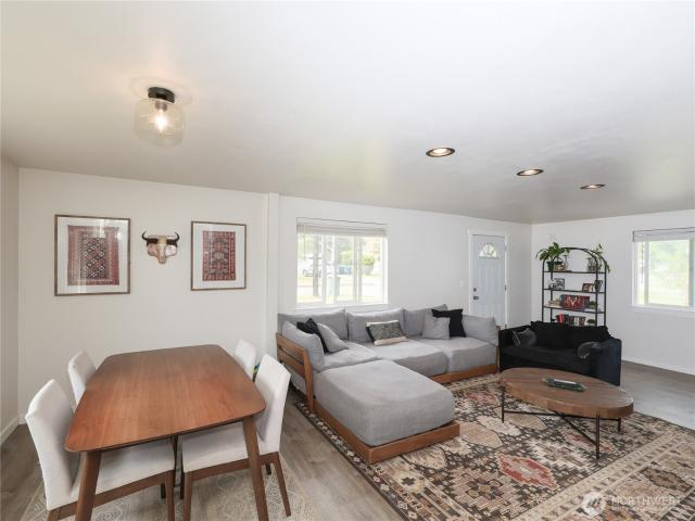 1003 N Fruitdale Road