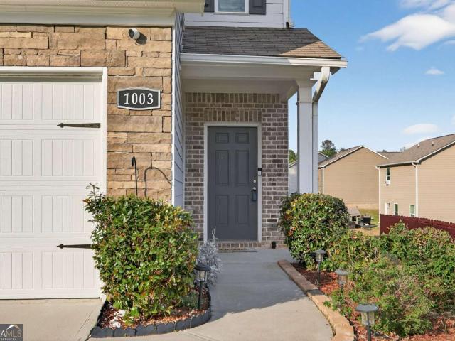 1003 Nandina Court