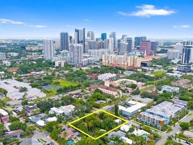 1003 NE 3rd St, Fort Lauderdale, FL 33301