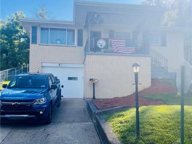 1003 Oakland Ave, Charleroi, PA 15022