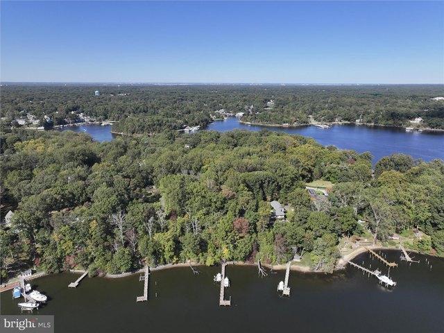 1003 Omar Dr, Crownsville, MD 21032