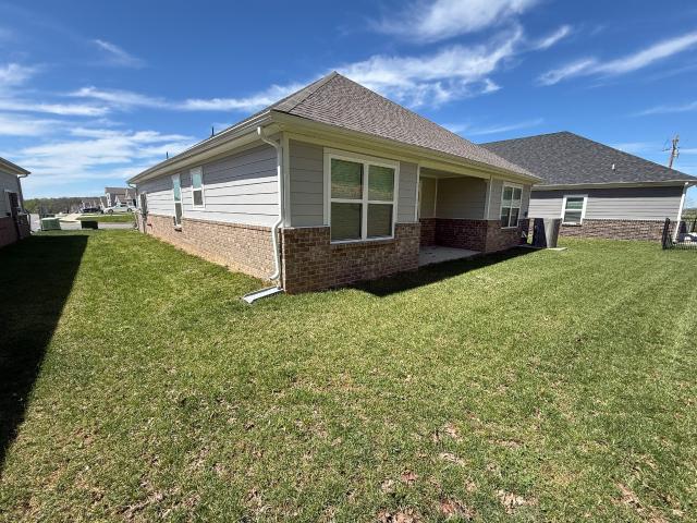 1003 Autumnwood Dr