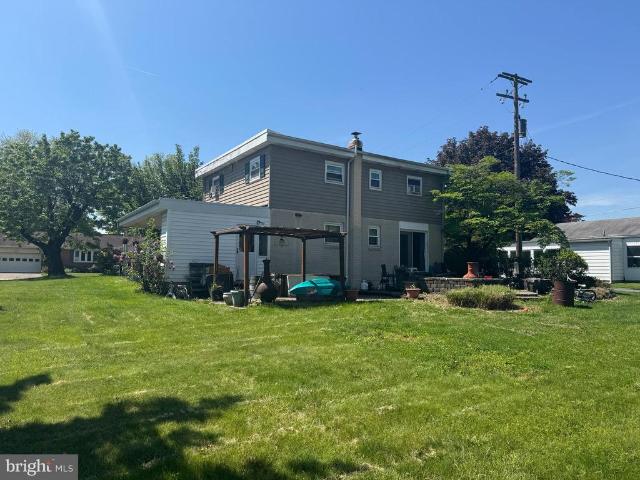 1003 Apple Drive