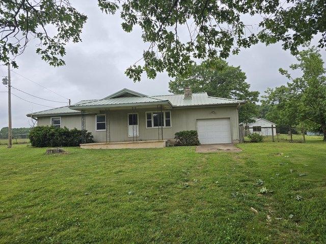 1003 Buckbrush Rd, Seymour, MO 65746