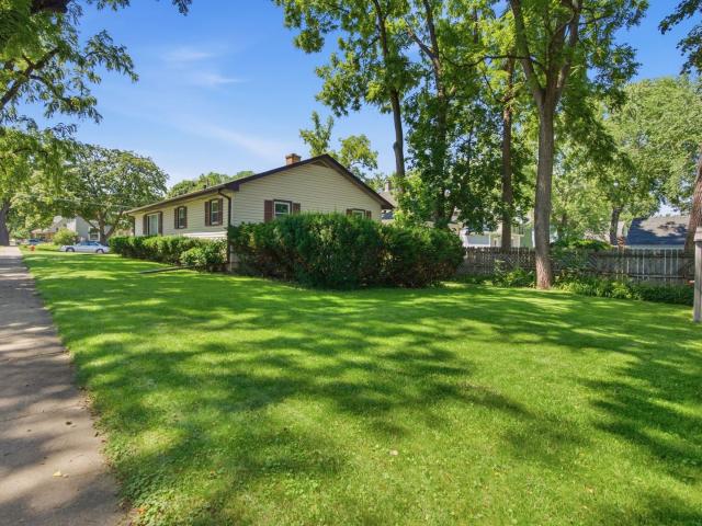 1003 bellevue avenue