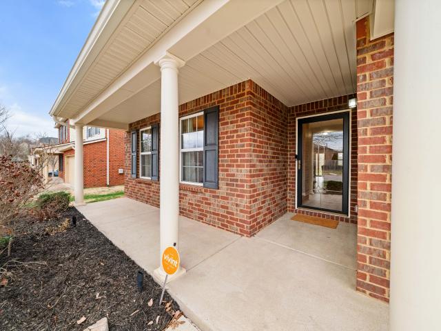 1003 Benwick Rd