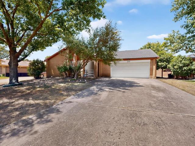 1003 Candlewood Drive