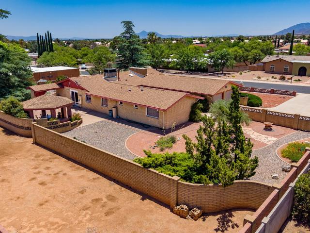 1003 canterbury drive