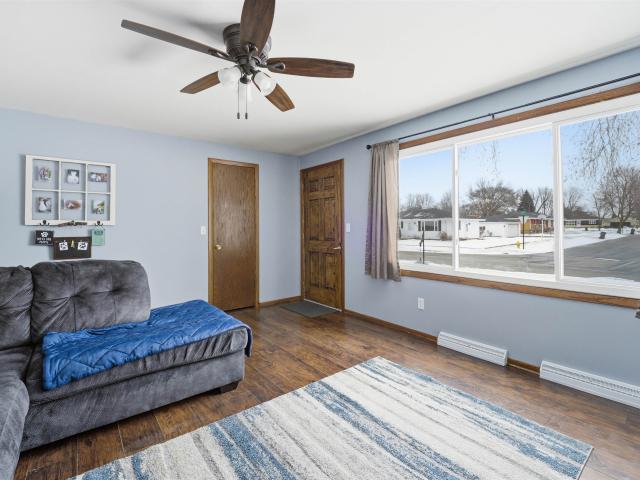 1003 CEDAR Street