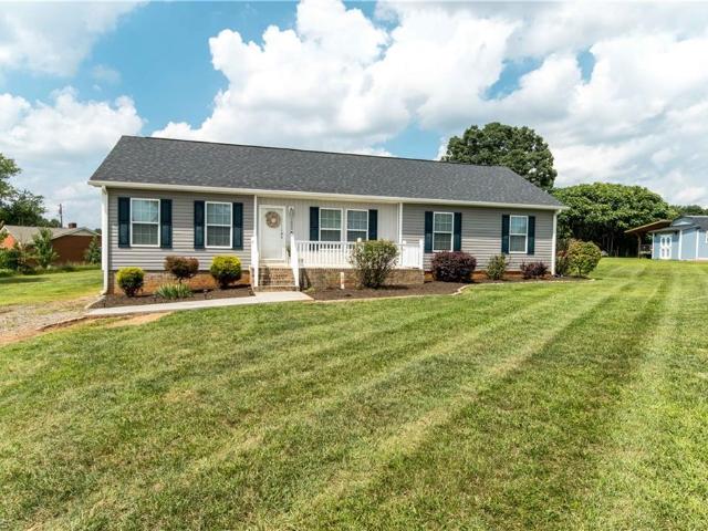 1003 Crestline Drive