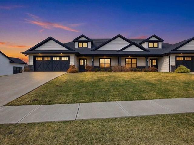 1003 Dubs Dr, Iowa City, IA 52246