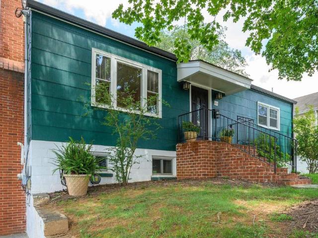 1003 Elliott Ave