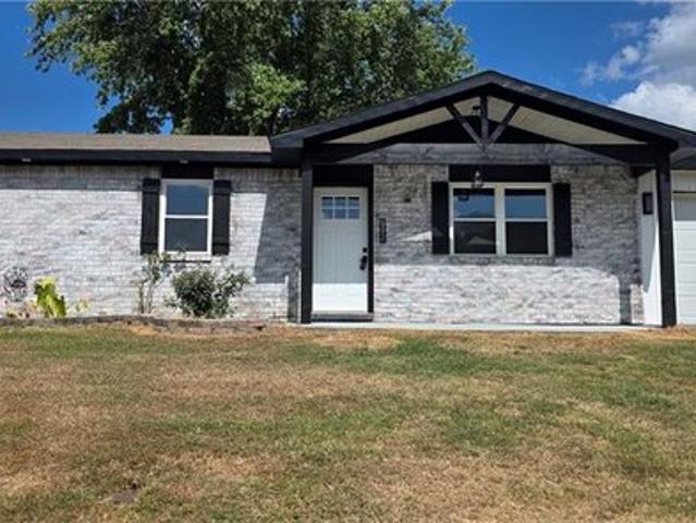 1003 Flat Rock Dr, Van Buren, AR 72956