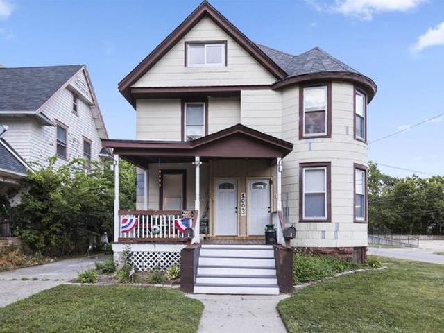 1003 Haskell Ave, Rockford, IL 61103