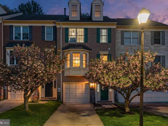 1003 Hidden Moss Dr, Cockeysville, MD 21030