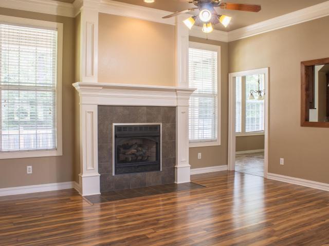 1003 Hope Cir