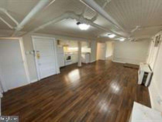 1003 Kenmore Avenue # 5