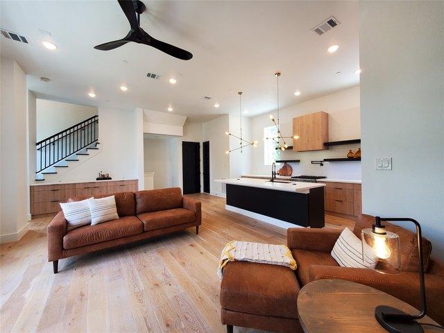 1003 Kern St Unit C, Houston, TX 77009