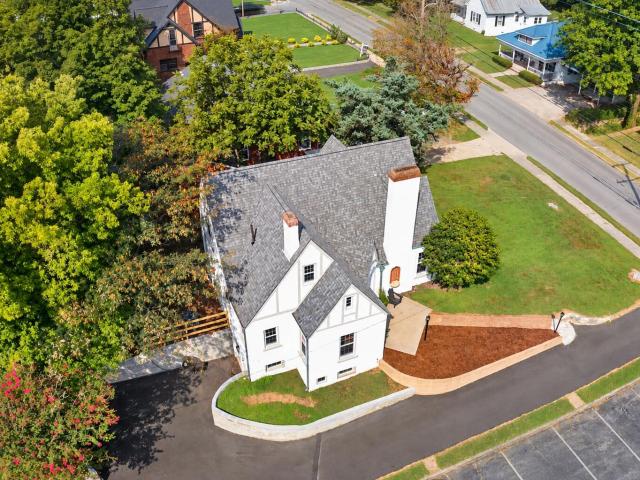 1003 Poplar Street