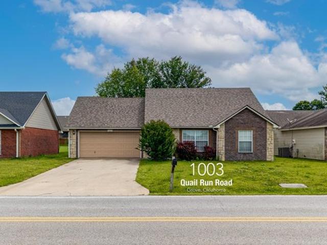 1003 Quail Run Rd, Grove, OK 74344