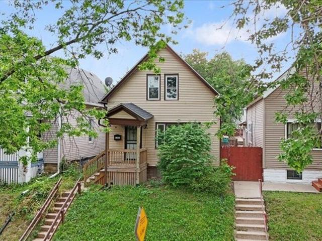 1003 S 31st St, Milwaukee, WI 53215