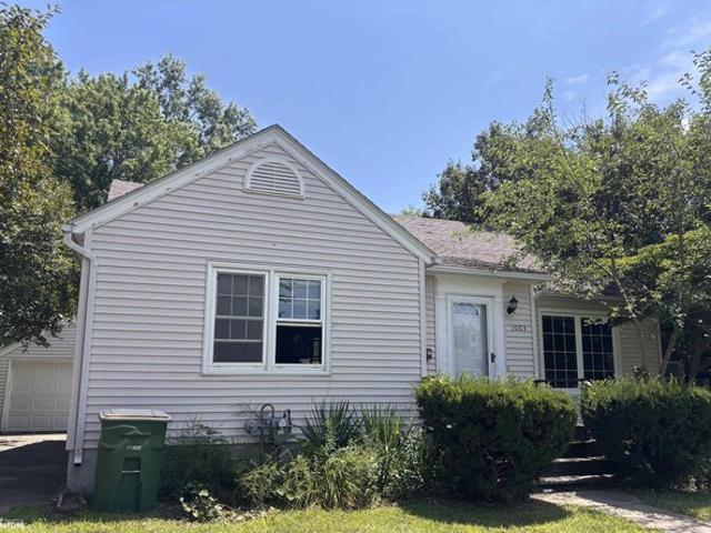 1003 S 4th St, Fairfield, IA 52556