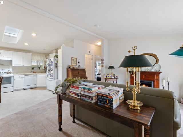 1003 shadow ranch ln