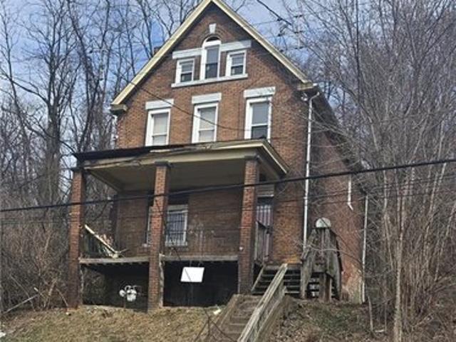 1003 Spring St, Braddock, PA 15104