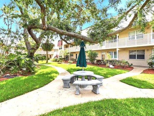 1003 th Ave N Apt 3, Saint Petersburg, FL 33708