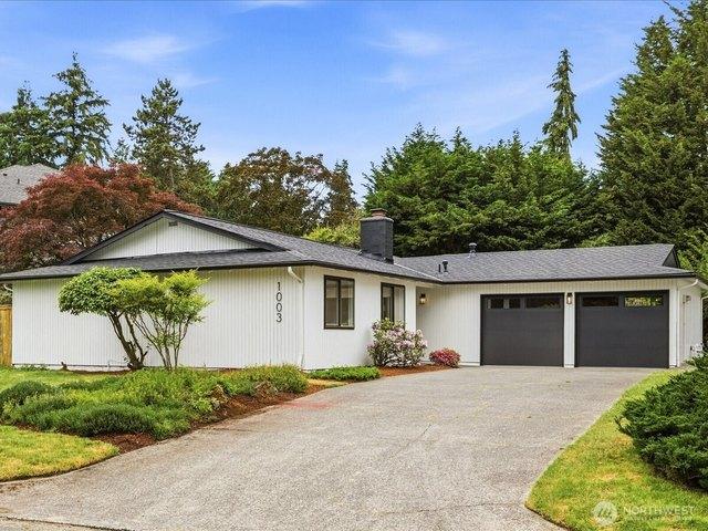 1003 th Pl SE, Bellevue, WA 98004