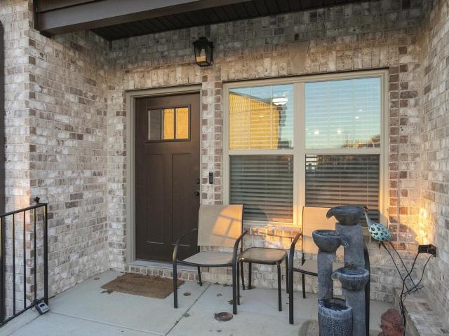 1003 Villa Cir