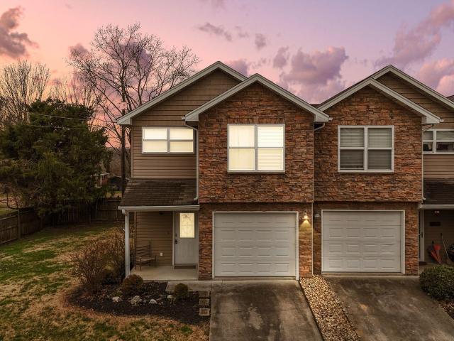 1003 Woullard Way 1