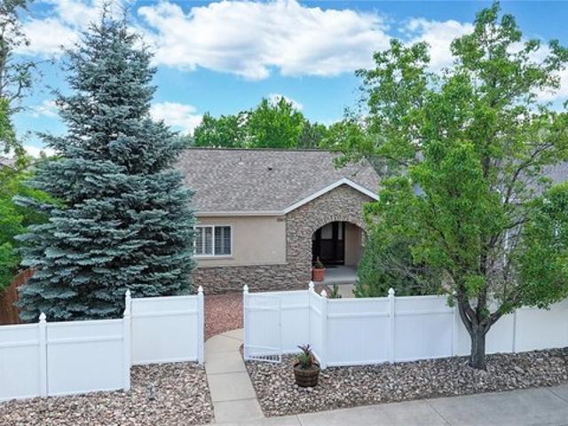 1003 19th St, Golden, CO 80401