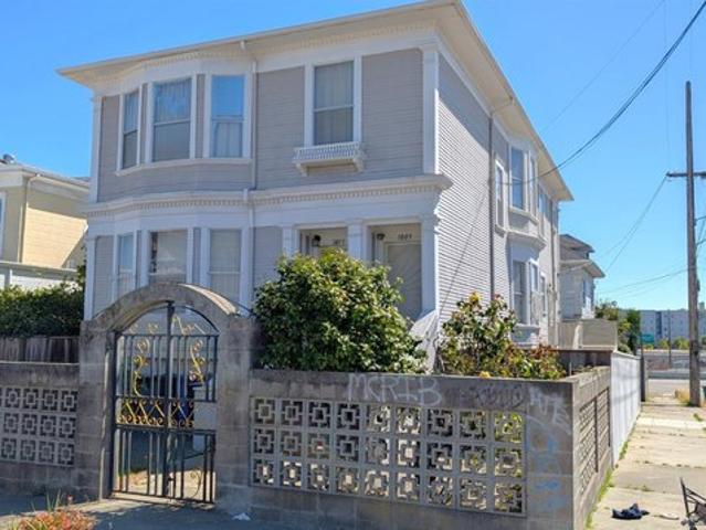 1003 1 E 11th St, Oakland, CA 94606