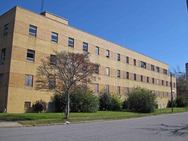 1003 28th Street, 2 beds, 2 full baths