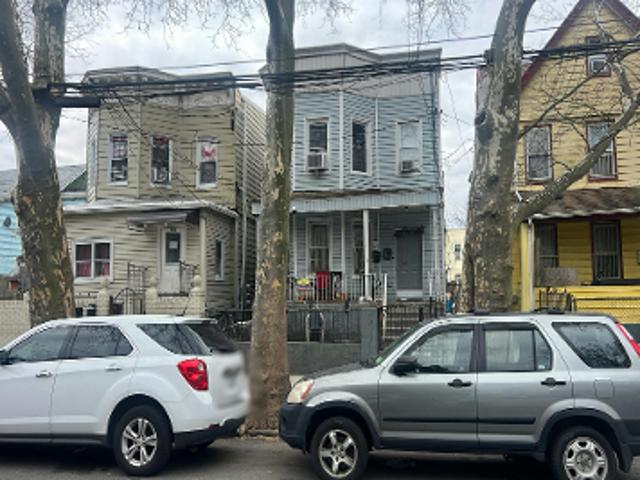 100th Street